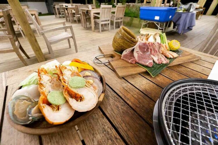 「SEASIDE BBQ」を堪能！海を見ながらの海鮮BBQはこの上ない贅沢【i+Land nagasaki】 | 旅々PHOTO